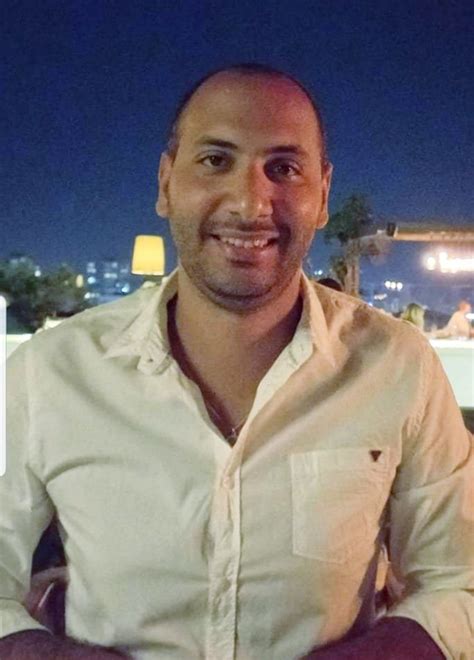 Dr Ahmed Selmi الدكتور أحمد السالمي Ophtalmologue أخصائي طب العيون