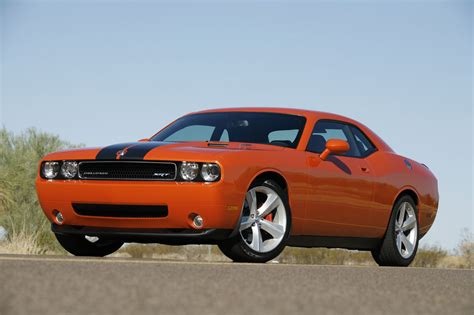 Dodge Challenger Srt