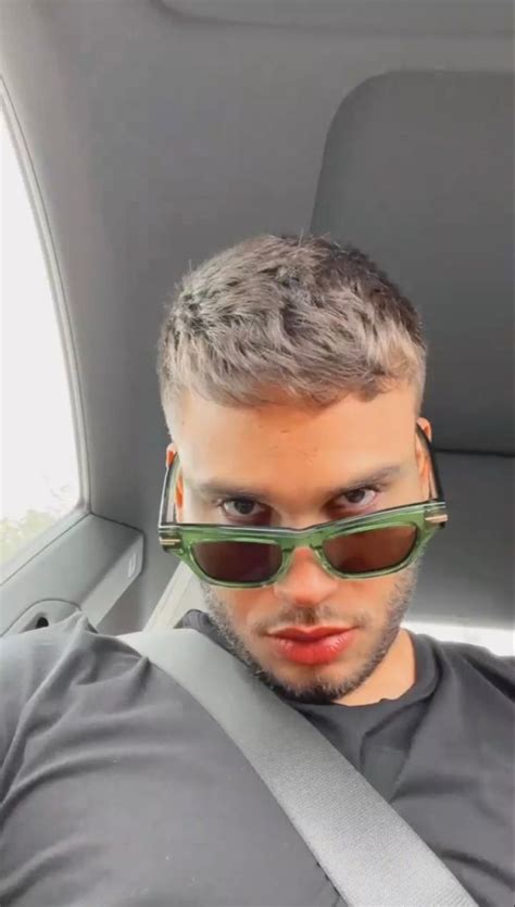 Pin De Letícia Em Jonathan Couto Couto Papeis De Parede Para Iphone