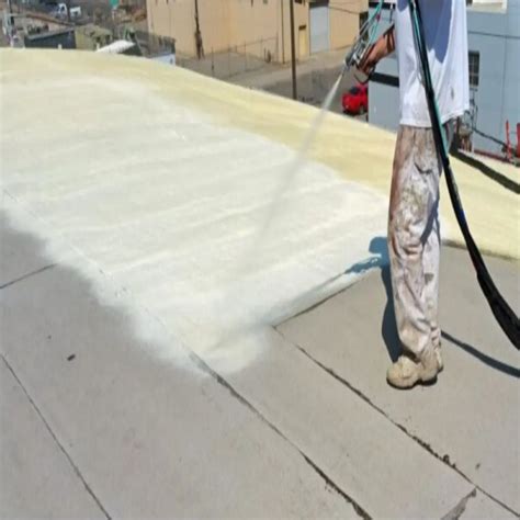 High Pressure Flexible Pu Polyurethane Foam Polyurea Spray Foam Insulation Rig Spray Foam Pu
