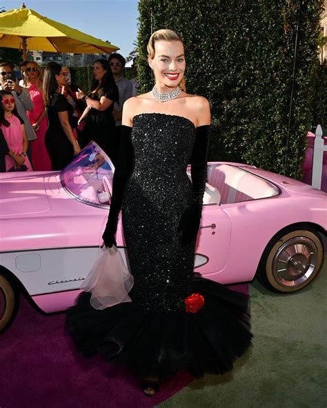 Os Melhores Looks De Margot Robbie Inspirados Na Boneca Barbie