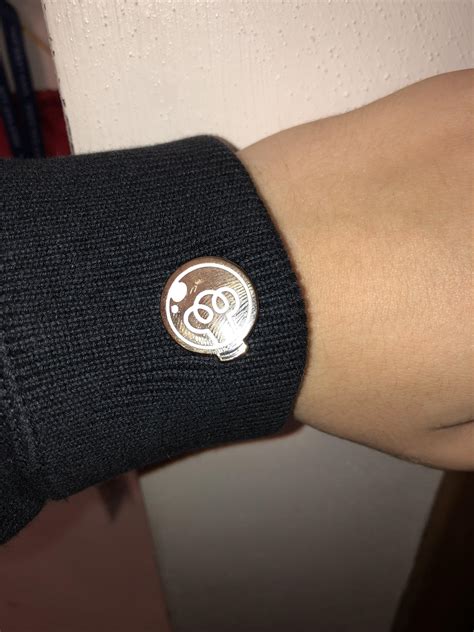 Got Myself A Brand Spanking New Pin R Oneshot