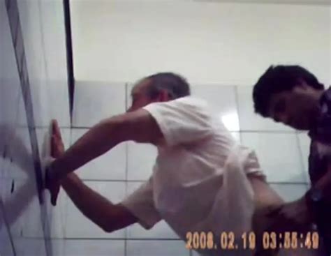 Anon Fuck In The Restroom Thisvid Com