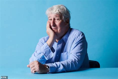 Jeremy Paxman Claims University Challenge Questions Used To Be Made
