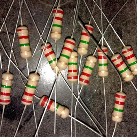 Jual Resistor 2m2ohm 2m2 0 2watt 1 2w Toleransi 5 Pcmelebik54 Berkualitas Shopee Indonesia