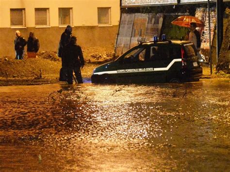 Щети за 1 млрд евро след наводненията в Италия Nova