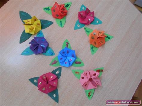 I Ek Eklinde Katlanm Anneler G N Kart