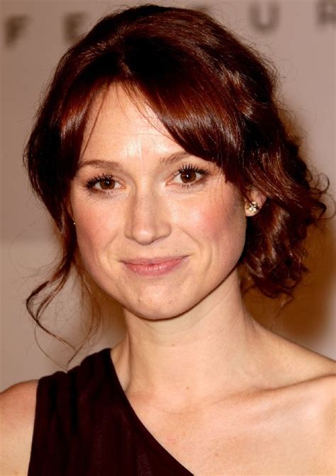 Pictures And Photos Of Ellie Kemper Ellie Kemper Actresses Auburn Hair