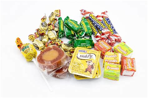 Colombian Candy Food Sweet Snacks T Crate Box Dulces Colombianos