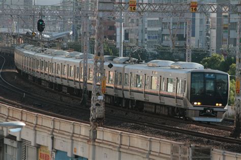 編成別写真321系d32編成