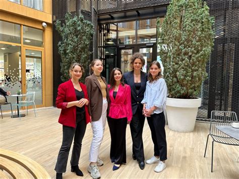 ჩვენი გუნდი 26 27 სექტემბერს დაესწრო ძალიან მაგარ ტრენინგს თემაზე “მყიდველის აკრედიტირებული