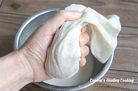 홈메이드 아몬드 우유