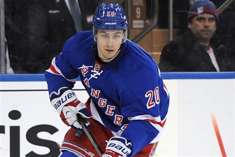 Rangers Forward Chris Kreider Out Indefinitely After Hand Surgery
