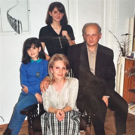 მიყვარხარ გვიყვარხარ და ასე იქნება სულ… ეკა ამირეჯიბი სამწუხარო ინფორმაციას აქვეყნებს Marao