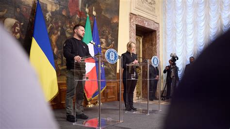 Зустріч Володимира Зеленського та Джорджи Мелоні з представниками 3mi Youtube
