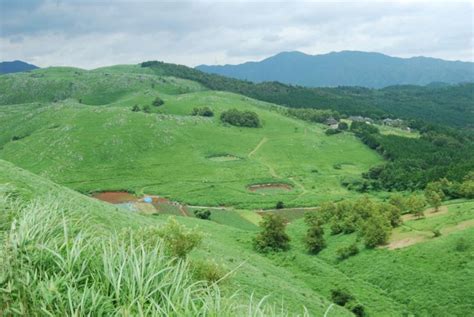 氷河地形の種類氷河湖モレーンカールホーンU字谷 旅と地理
