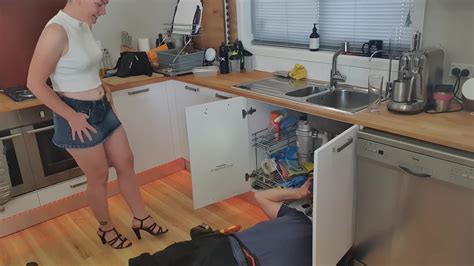 Slutty Bored House Wife Fucks Electrician In The Kitchen Free Sex Video Redtube