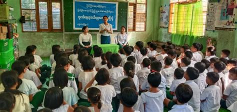 ကျိုက်ထိုမြို့နယ်၌ လူငယ်ရေးရာအသိပညာပေးဟောပြောပွဲနှင့်နံရံကပ်စာစောင်ပြသ