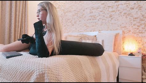 Goddess Natalie Naked And Ripping You Off