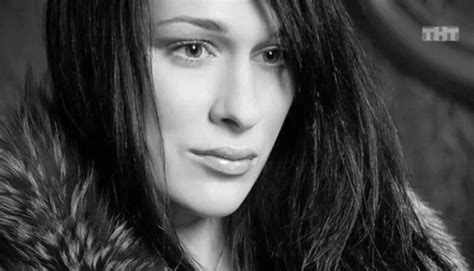 Экстрасенсы ведут расследование Последний день жизни Илоны Новосёловой Смотреть онлайн в