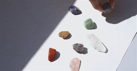 Geodes 가벼운 공부하다 공예 과학 관심 교육 귀중한 넘어진 돌 다채로운 돌 레저 레져 활동 레크리에이션 마노 마음가짐 명상 미네랄 바위