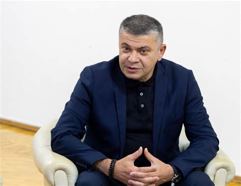 ქუთაისის ქუთაისი2025 🇬🇪🇨🇳 ქუთაისის მერის მოვალეობის შემსრულებელი დავით ერემეიშვილი ჩინური