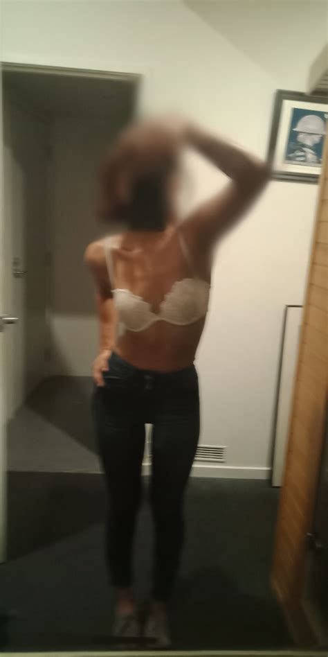 Lanamassage Australian Masseuse In Melbourne