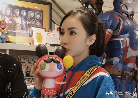 Another Big Melon Well Known Actress Liang Yunfei Was Exposed To 38