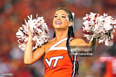 Virginia Tech Cheerleaders Photos And Premium High Res Pictures Getty Images