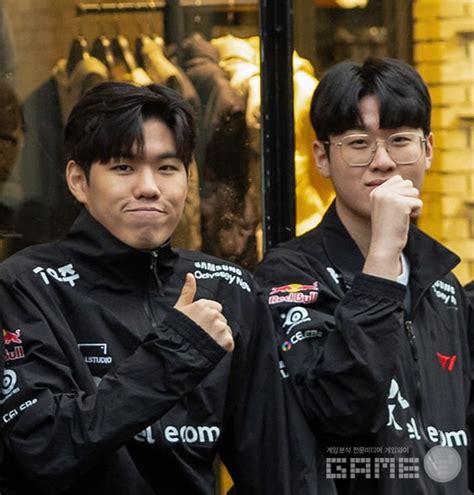 T1 2023 Lck부터 승리 의지 담은 유니폼으로 갈아 입는다 나무뉴스