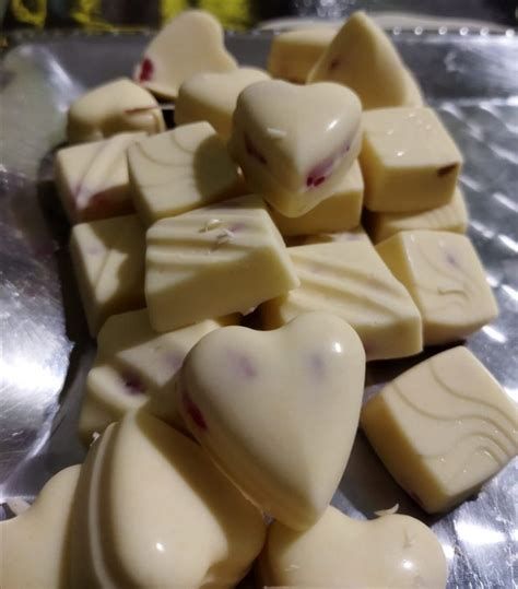 Assorted White Chocolates At Rs 15piece Assorted Chocolates In Nagpur Id 24111202212
