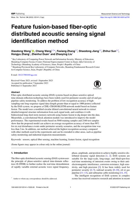 Feature Fusion Based Fiber Optic Distributed Acoustic Sensing Signal Identification Method