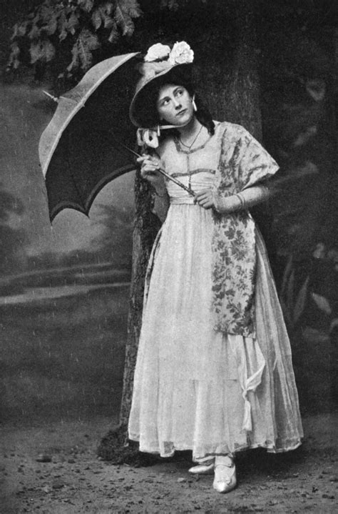 The Crowning Glory The Extravagant Hat Fashion Of The Edwardian Era S Women