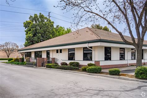 1750 W Walnut Ave Visalia Ca 93277 Office For Sale Loopnet