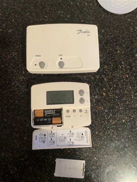 Danfoss Tp5000 Si Rf Wireless Programmable Room Thermostat Rx 1 Receiver B1 £30 00 Picclick Uk