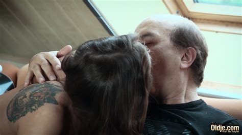 Renta Foxy Admire Old Duck 💥 Hd Renata Fox Eporner