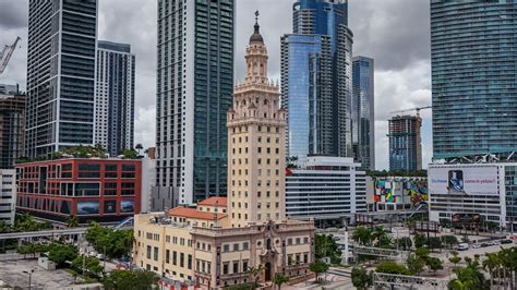 Trump Presidential Library Proposed For Downtown Miami Site Axios Miami