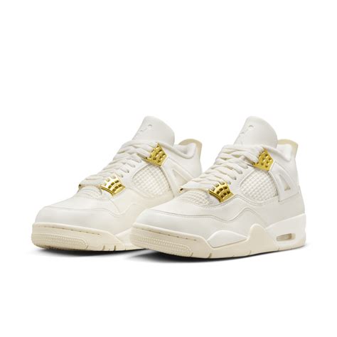 Jordan 4 Gold Retro
