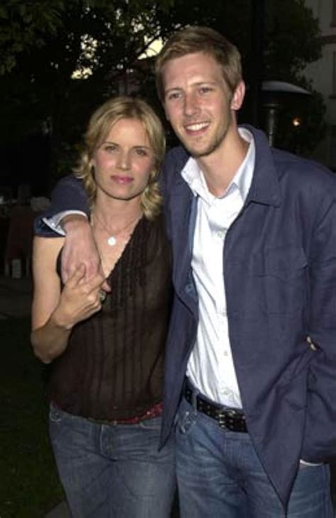 Kim Dickens
