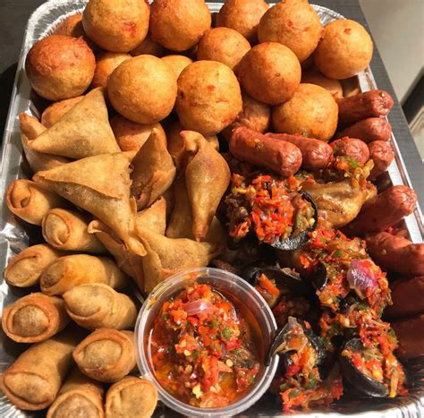 A Tray Of Small Chops Pastry Empire Delicious Cakes And Pastries