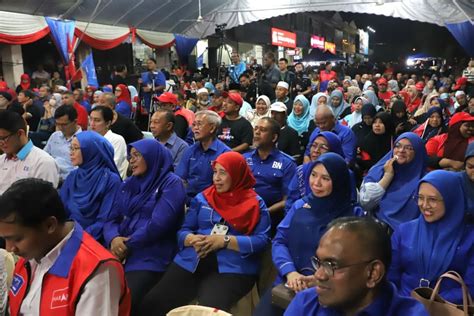 Sg Bakap Polls Bn Pledges To Support Pakatan Candidate The Star