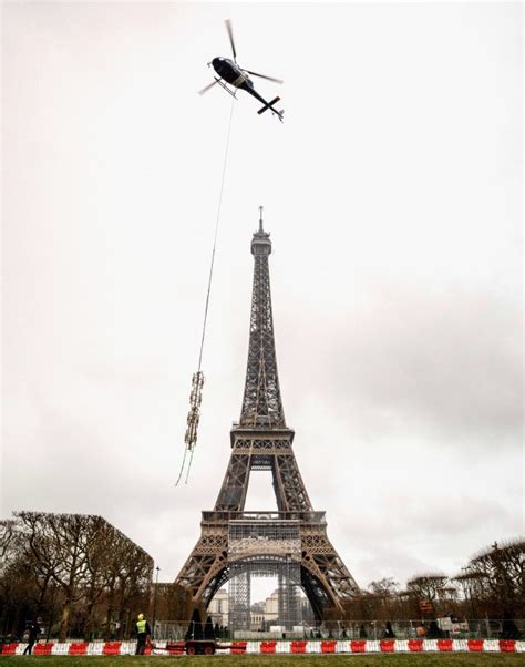 에펠탑 키가 더 커졌어요 퇴근길 한 컷 소다