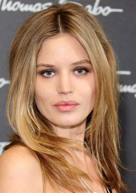 30 Famous Actresses With Perfect Thin And Full Lips