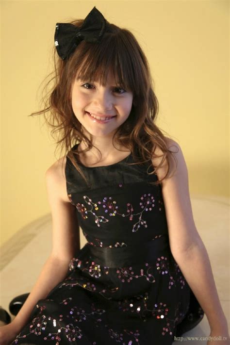 Laura Belanova 24 года место жительства аккаунт ВКонтакте