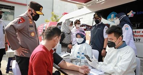 Jakarta Launches Mobile Vaccination Program To Vaccinate 7 5 Million Residents Coconuts