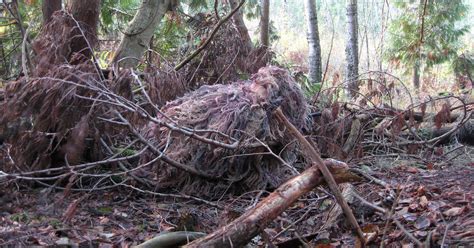 This Sniper Suit Uses Natural Jute String