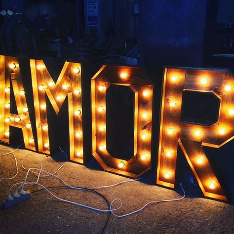 Letreiro 3d Led Luminoso Amor 90cm Ccriacao Elo7