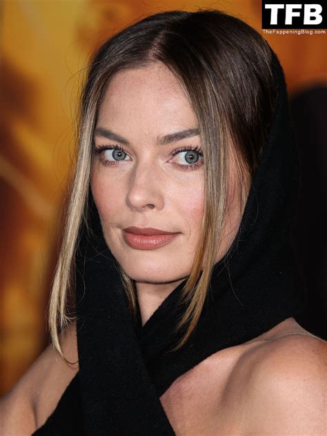 Margot Robbie Sexy Photos Sexy E Girls
