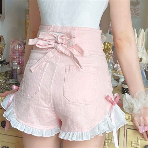 Dollette Outfit Ideas