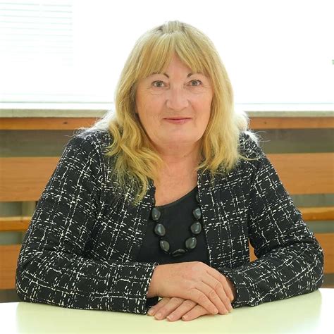 Силвия Пасева Лечебни заведения Медика